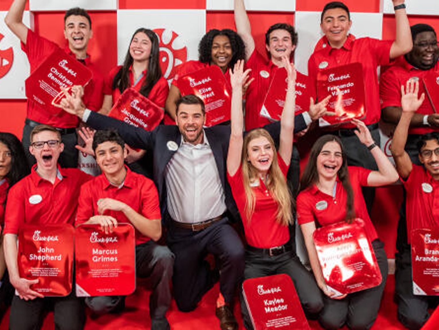 Clucky Duck: Buda students wins $25,000 scholarship through Chick-fil-A
