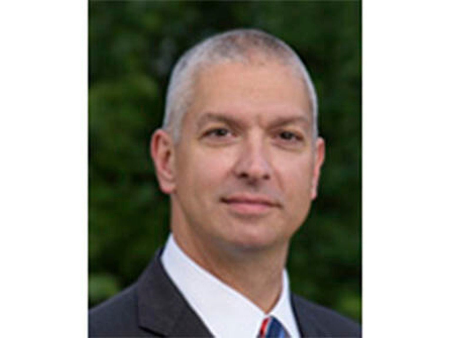 Electric co-op CEO resigns