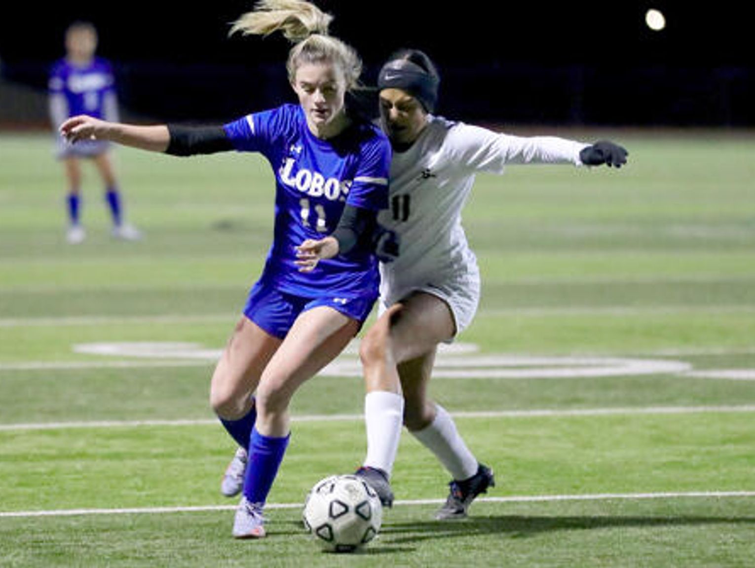 Lady Lobos start strong